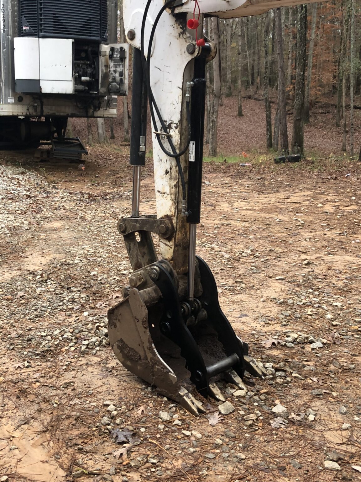 Bobcat 325-328-329-331- 334-430 Hydraulic Excavator Thumb Kit - Ox Thumbs